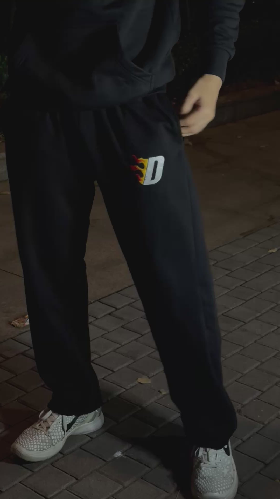 Drippy Track Pants – The Drippy Studio